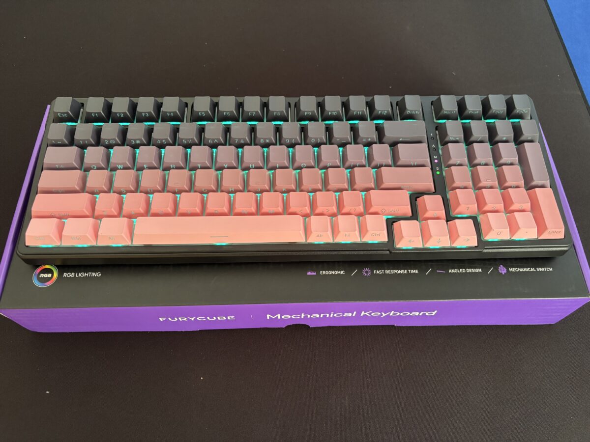 ZIFriend K99 Pro Mechanical Keyboard – Gradient Pink
